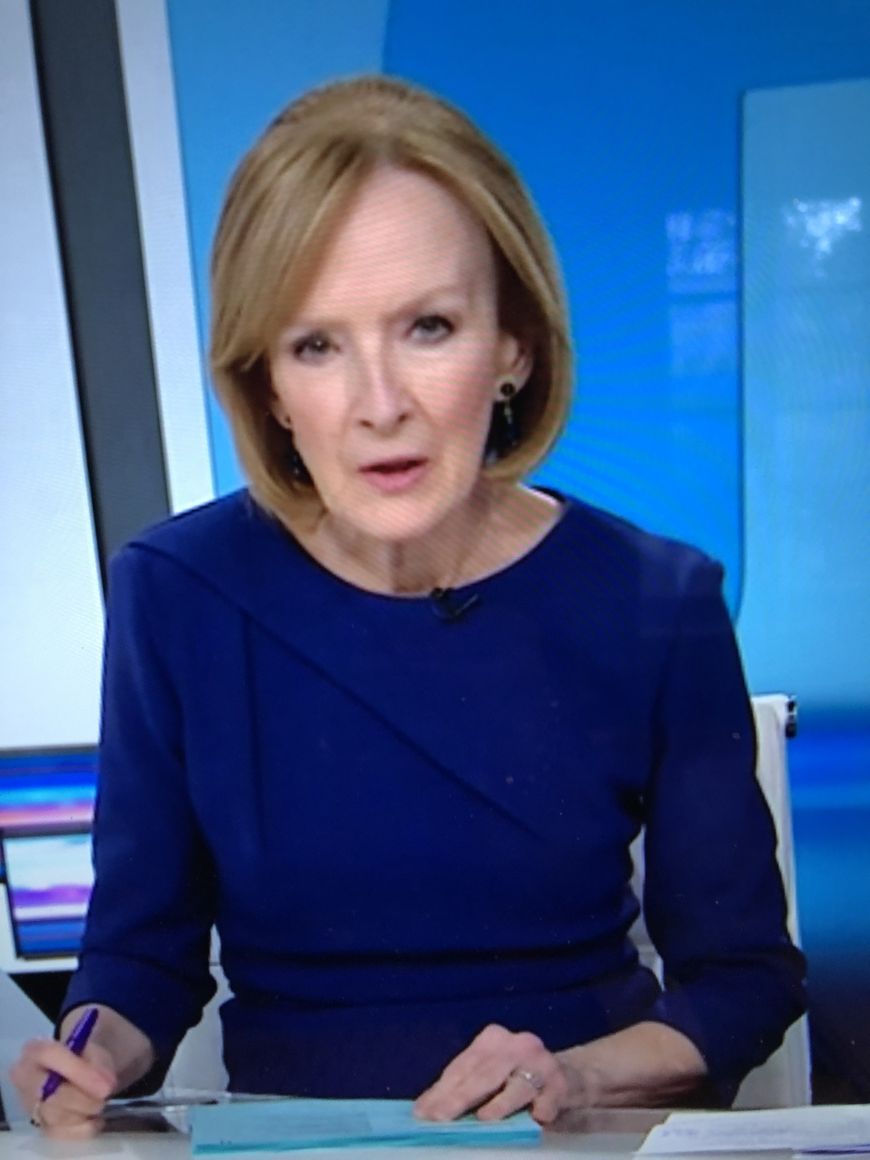 What's Judy Woodruff Wearing? – Page 2 – A semi-regular assessment of ...